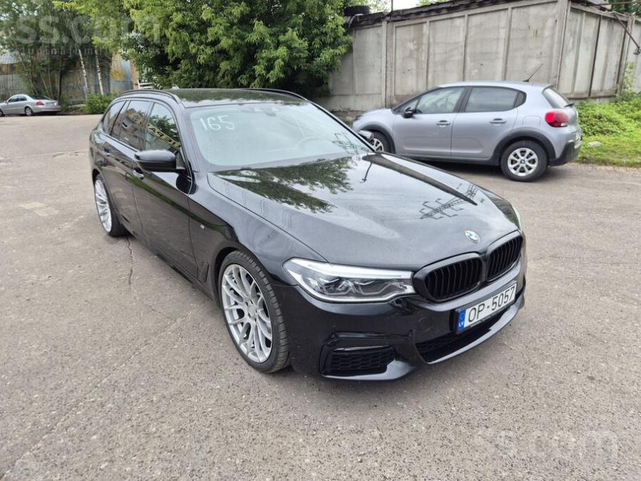 Melns BMW 530 2017 Rīga, ar dzinēja tilpumu 3.00 L un nobraukumu 253 tūkst. km par 21990 €, foto 3 vietnē AUTOMOTO.COM.LV