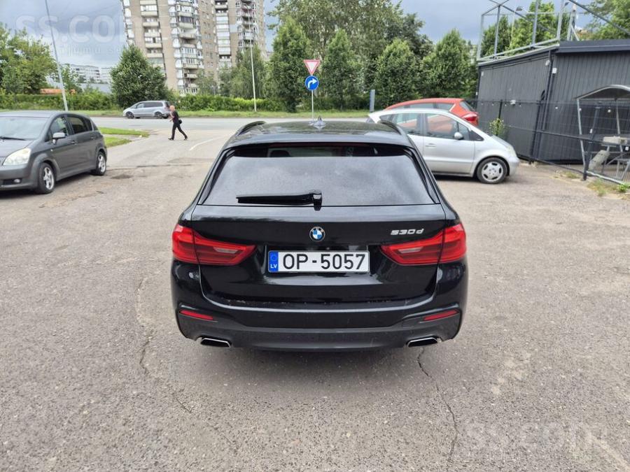 Melns BMW 530 2017 Rīga, ar dzinēja tilpumu 3.00 L un nobraukumu 253 tūkst. km par 21990 €, foto 8 vietnē AUTOMOTO.COM.LV
