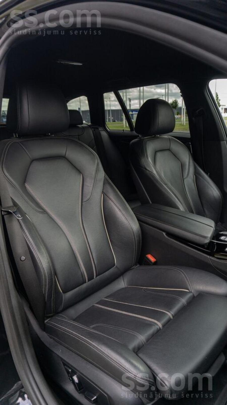 Black BMW 530 2017 in Riga, with an engine capacity of 3.00 L and mileage of 253 thousand km for 21990 €, photo 32 on AUTOMOTO.COM.LV