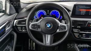 Black BMW 530 2017 in Riga, with an engine capacity of 3.00 L and mileage of 253 thousand km for 21990 €, photo 14 on AUTOMOTO.COM.LV