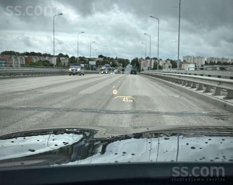 Melns BMW 530 2017 Rēzekne, ar dzinēja tilpumu 3.00 L un nobraukumu 192 tūkst. km par 18990 €, foto 17 vietnē AUTOMOTO.COM.LV