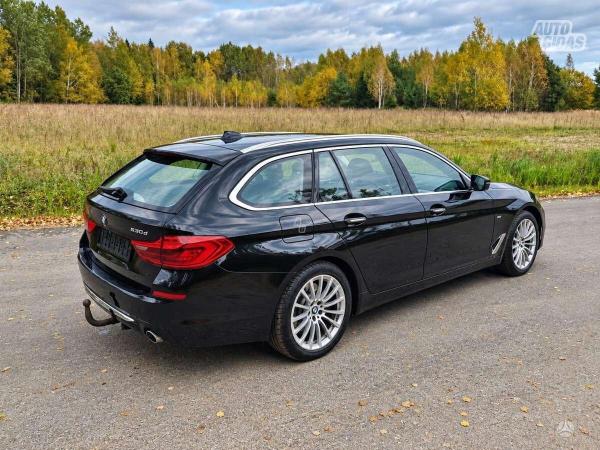 Black BMW 530 2017 in Vilnius, with an engine capacity of 3.00 L and mileage of 289 thousand km for 13850 €, photo 11 on AUTOMOTO.COM.LV
