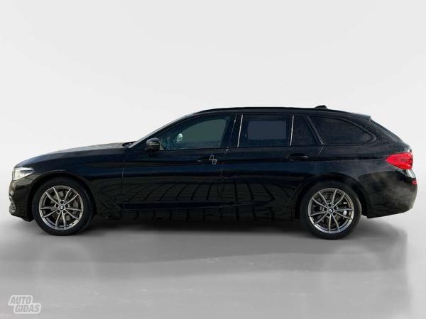 Black BMW 530 2018 in Kaunas, with an engine capacity of 2.00 L and mileage of 88 thousand km for 32496 €, photo 4 on AUTOMOTO.COM.LV