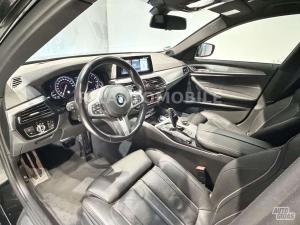 Melns BMW 530 2018 Kauņa, ar dzinēja tilpumu 2.00 L un nobraukumu 94 tūkst. km par 31659 €, foto 11 vietnē AUTOMOTO.COM.LV