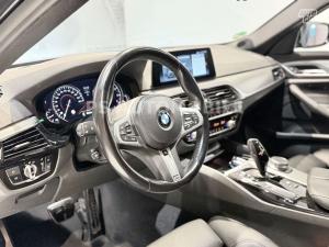 Melns BMW 530 2018 Kauņa, ar dzinēja tilpumu 2.00 L un nobraukumu 94 tūkst. km par 31659 €, foto 12 vietnē AUTOMOTO.COM.LV