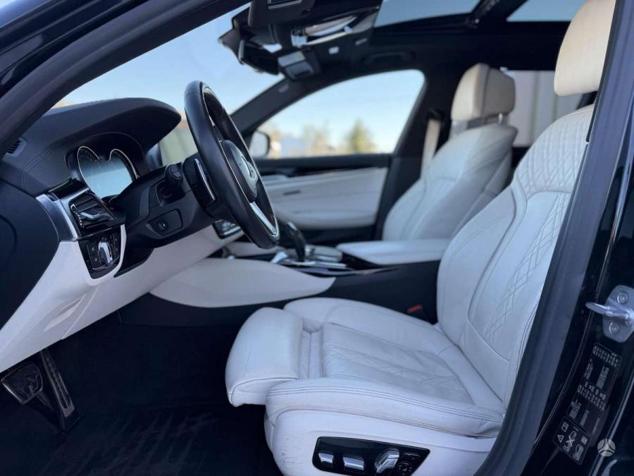 Melns BMW 530 2018 Viļņa, ar dzinēja tilpumu 2.99 L un nobraukumu 294 tūkst. km par 19999 €, foto 14 vietnē AUTOMOTO.COM.LV