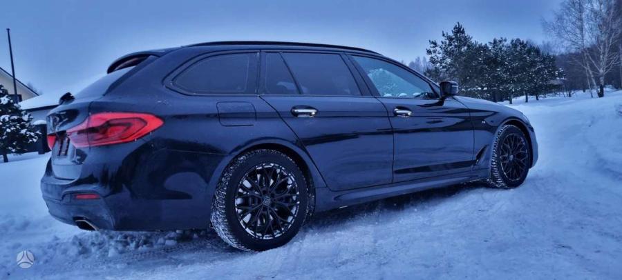 Melns BMW 530 2018 Šauļi, ar dzinēja tilpumu 2.99 L un nobraukumu 240 tūkst. km par 19490 €, foto 20 vietnē AUTOMOTO.COM.LV