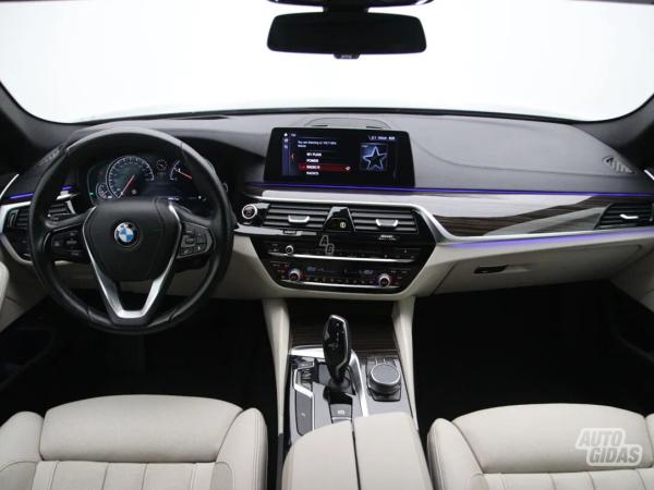 Black BMW 530 2018 in Vilnius, with an engine capacity of 2.00 L and mileage of 159 thousand km for 22199 €, photo 2 on AUTOMOTO.COM.LV