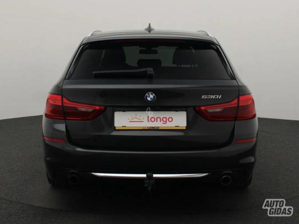 Black BMW 530 2018 in Vilnius, with an engine capacity of 2.00 L and mileage of 159 thousand km for 22199 €, photo 5 on AUTOMOTO.COM.LV
