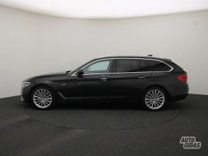 Black BMW 530 2018 in Vilnius, with an engine capacity of 2.00 L and mileage of 159 thousand km for 22199 €, photo 7 on AUTOMOTO.COM.LV