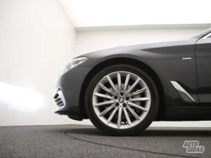 Black BMW 530 2018 in Vilnius, with an engine capacity of 2.00 L and mileage of 159 thousand km for 22199 €, photo 29 on AUTOMOTO.COM.LV
