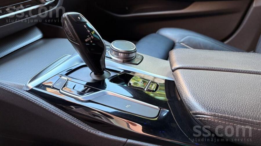 Melns BMW 530 2018 Rīga, ar dzinēja tilpumu 3.00 L un nobraukumu 275 tūkst. km par 20500 €, foto 14 vietnē AUTOMOTO.COM.LV