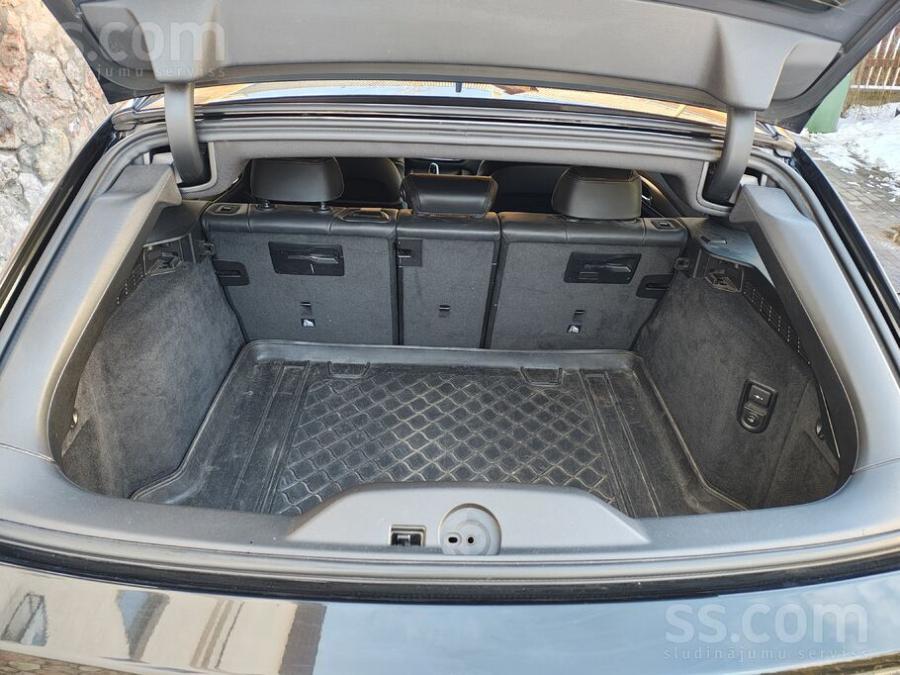 Black BMW 530 2018 in Riga, with an engine capacity of 3.00 L and mileage of 209 thousand km for 21000 €, photo 17 on AUTOMOTO.COM.LV