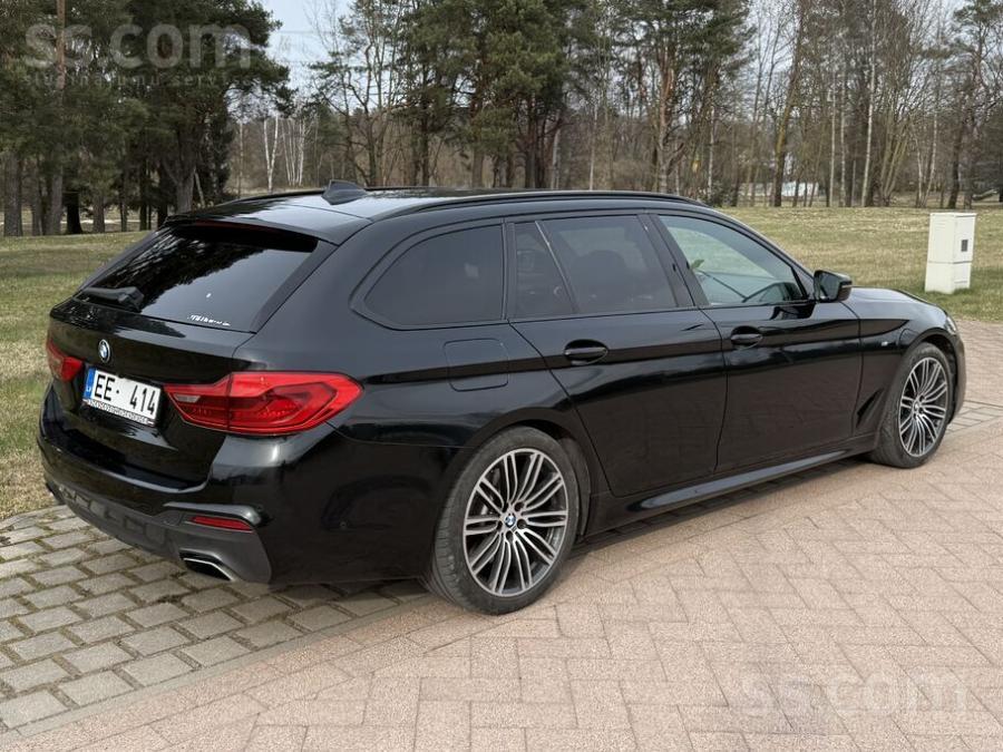 Black BMW 530 2018 in Riga, with an engine capacity of 3.00 L and mileage of 209 thousand km for 21000 €, photo 29 on AUTOMOTO.COM.LV