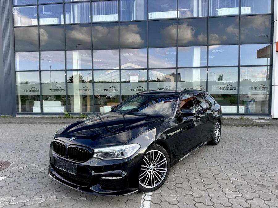 Black BMW 530 2018 in Vilnius, with an engine capacity of 2.99 L and mileage of 283 thousand km for 19499 €, photo 4 on AUTOMOTO.COM.LV