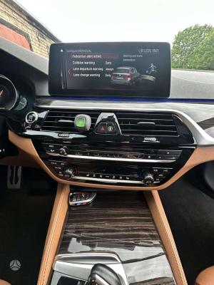 Black BMW 530 2018 in Vilnius, with an engine capacity of 2.99 L and mileage of 283 thousand km for 19499 €, photo 28 on AUTOMOTO.COM.LV