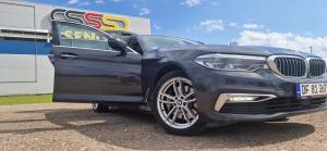 Black BMW 530 2018 in Daugavpils, with an engine capacity of 3.00 L and mileage of 260 thousand km for 18950 €, photo 28 on AUTOMOTO.COM.LV