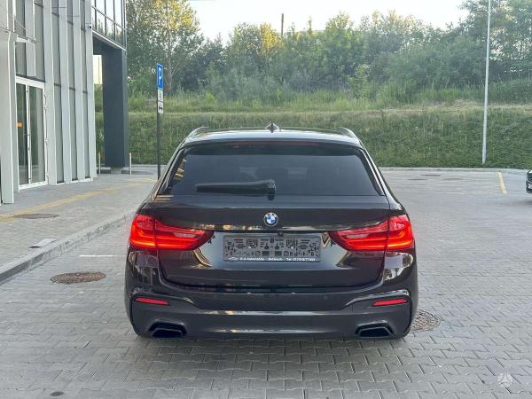 Black BMW 530 2018 in Vilnius, with an engine capacity of 2.99 L and mileage of 278 thousand km for 19300 €, photo 9 on AUTOMOTO.COM.LV