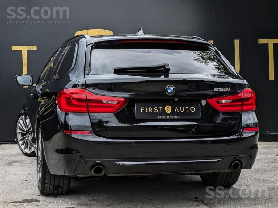Black BMW 530 2018 in Tukums, with an engine capacity of 2.00 L and mileage of 166 thousand km for 21990 €, photo 4 on AUTOMOTO.COM.LV