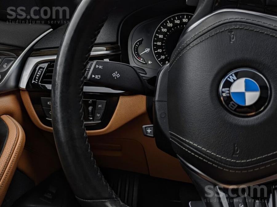 Black BMW 530 2018 in Tukums, with an engine capacity of 2.00 L and mileage of 166 thousand km for 21990 €, photo 12 on AUTOMOTO.COM.LV