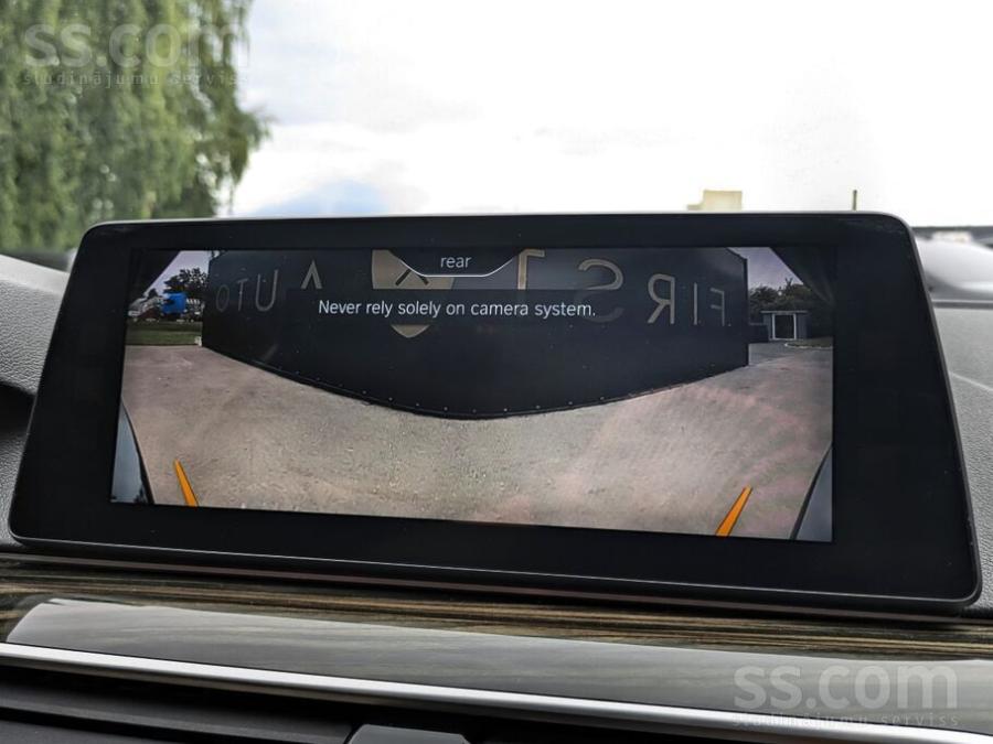 Black BMW 530 2018 in Tukums, with an engine capacity of 2.00 L and mileage of 166 thousand km for 21990 €, photo 24 on AUTOMOTO.COM.LV