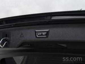 Black BMW 530 2018 in Tukums, with an engine capacity of 2.00 L and mileage of 166 thousand km for 21990 €, photo 29 on AUTOMOTO.COM.LV