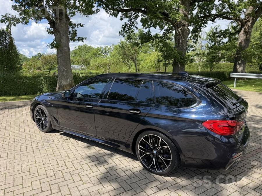 Черный БМВ 530 2018 в Валмиера, объемом двигателя 3.00 л и пробегом 288 тыс. км за 22000 €, фото 10 на AUTOMOTO.COM.LV