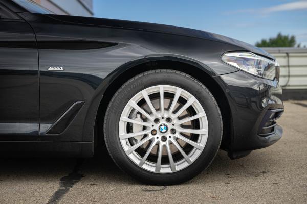 Melns BMW 530 2018 Rīga, ar dzinēja tilpumu 3.00 L un nobraukumu 199 tūkst. km par 19990 €, foto 7 vietnē AUTOMOTO.COM.LV