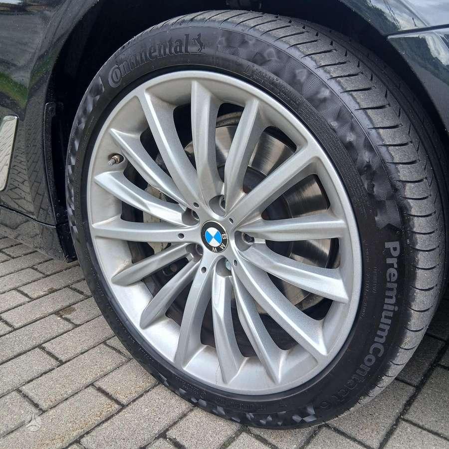 Melns BMW 530 2018 Panevēža, ar dzinēja tilpumu 2.99 L un nobraukumu 300 tūkst. km par 20500 €, foto 26 vietnē AUTOMOTO.COM.LV