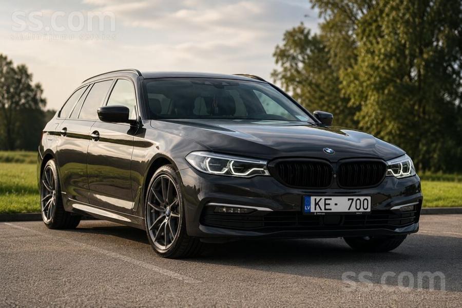 Black BMW 530 2018 in Riga, with an engine capacity of 3.00 L and mileage of 275 thousand km for 17900 €, photo 11 on AUTOMOTO.COM.LV