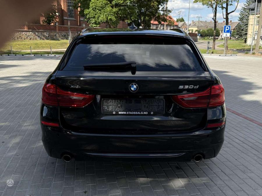 Melns BMW 530 2018 Rokiškis, ar dzinēja tilpumu 2.99 L un nobraukumu 318 tūkst. km par 14500 €, foto 6 vietnē AUTOMOTO.COM.LV