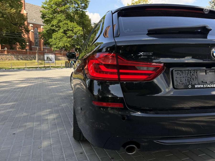 Melns BMW 530 2018 Rokiškis, ar dzinēja tilpumu 2.99 L un nobraukumu 318 tūkst. km par 14500 €, foto 12 vietnē AUTOMOTO.COM.LV