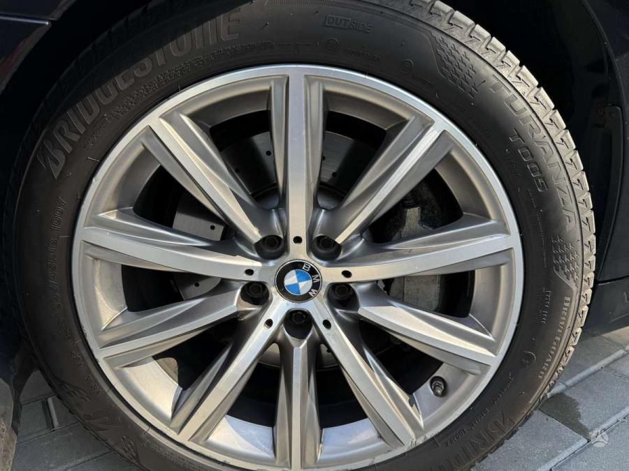 Melns BMW 530 2018 Rokiškis, ar dzinēja tilpumu 2.99 L un nobraukumu 318 tūkst. km par 14500 €, foto 13 vietnē AUTOMOTO.COM.LV