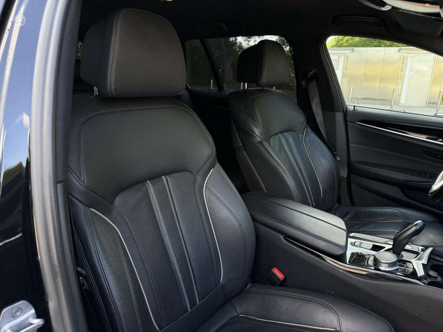 Melns BMW 530 2018 Rokiškis, ar dzinēja tilpumu 2.99 L un nobraukumu 318 tūkst. km par 14500 €, foto 27 vietnē AUTOMOTO.COM.LV