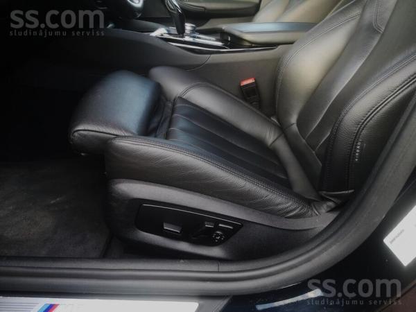 Black BMW 530 2018 in Riga, with an engine capacity of 3.00 L and mileage of 245 thousand km for 21900 €, photo 10 on AUTOMOTO.COM.LV
