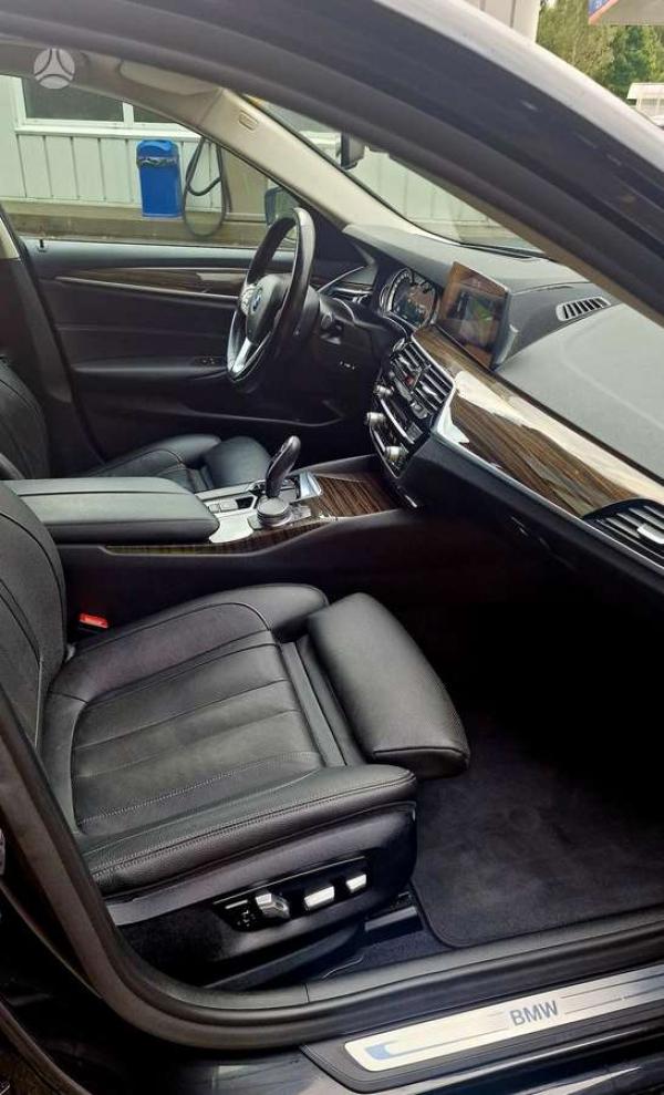 Melns BMW 530 2018 Viļņa, ar dzinēja tilpumu 2.99 L un nobraukumu 228 tūkst. km par 19650 €, foto 10 vietnē AUTOMOTO.COM.LV