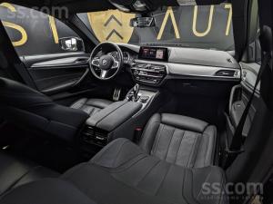 Черный БМВ 530 2018 в Тукумс, объемом двигателя 3.00 л и пробегом 175 тыс. км за 23990 €, фото 6 на AUTOMOTO.COM.LV