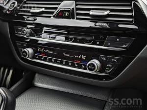 Черный БМВ 530 2018 в Тукумс, объемом двигателя 3.00 л и пробегом 175 тыс. км за 23990 €, фото 20 на AUTOMOTO.COM.LV