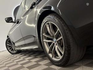 Black BMW 530 2018 in Marijampole, with an engine capacity of 2.99 L and mileage of 264 thousand km for 18999 €, photo 20 on AUTOMOTO.COM.LV