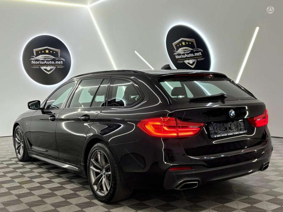 Black BMW 530 2018 in Marijampole, with an engine capacity of 2.99 L and mileage of 264 thousand km for 18999 €, photo 21 on AUTOMOTO.COM.LV