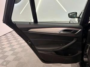 Black BMW 530 2018 in Marijampole, with an engine capacity of 2.99 L and mileage of 264 thousand km for 18999 €, photo 24 on AUTOMOTO.COM.LV