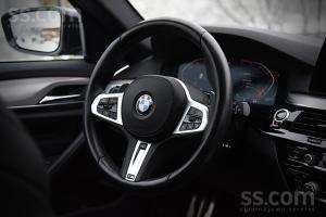 Melns BMW 530 2019 Tukums, ar dzinēja tilpumu 3.00 L un nobraukumu 229 tūkst. km par 24990 €, foto 13 vietnē AUTOMOTO.COM.LV
