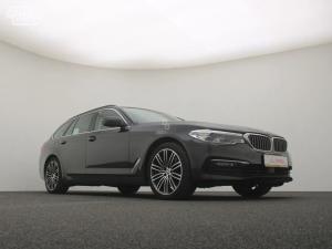 Black BMW 530 2019 in Vilnius, with an engine capacity of 3.00 L and mileage of 217 thousand km for 21999 €, photo 12 on AUTOMOTO.COM.LV