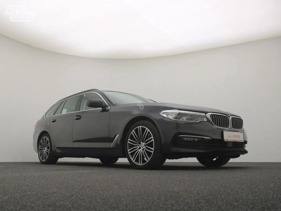 Black BMW 530 2019 in Vilnius, with an engine capacity of 3.00 L and mileage of 217 thousand km for 21999 €, photo 12 on AUTOMOTO.COM.LV