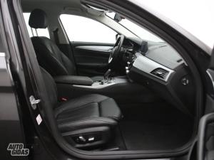 Black BMW 530 2019 in Vilnius, with an engine capacity of 3.00 L and mileage of 217 thousand km for 21999 €, photo 15 on AUTOMOTO.COM.LV