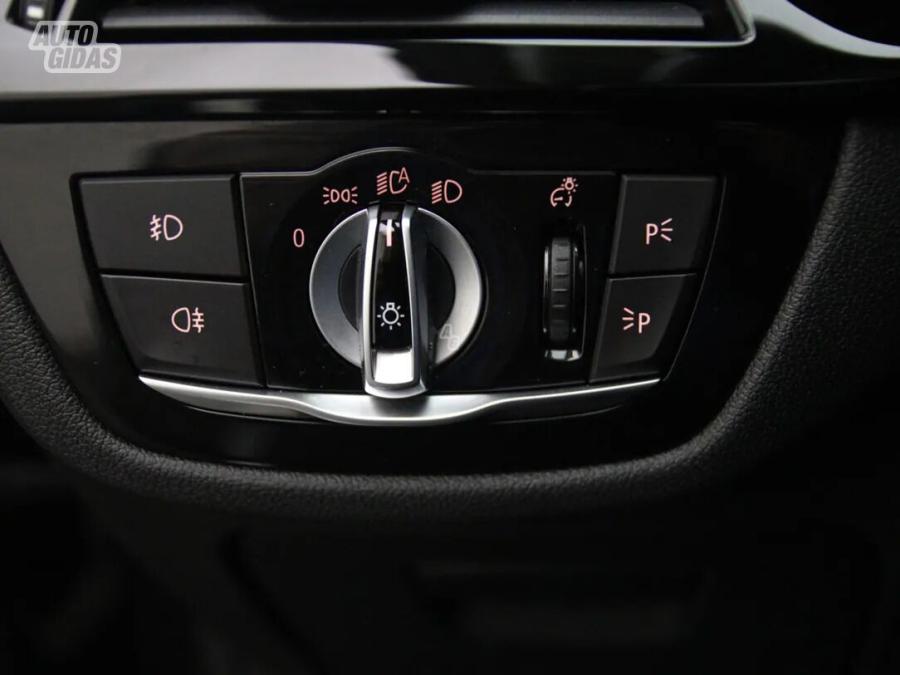Black BMW 530 2019 in Vilnius, with an engine capacity of 3.00 L and mileage of 217 thousand km for 21999 €, photo 28 on AUTOMOTO.COM.LV