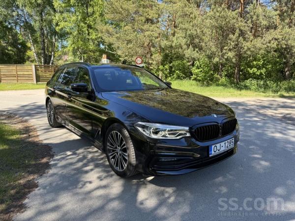 Black BMW 530 2019 in Jurmala, with an engine capacity of 3.00 L and mileage of 233 thousand km for 19500 €, photo 3 on AUTOMOTO.COM.LV