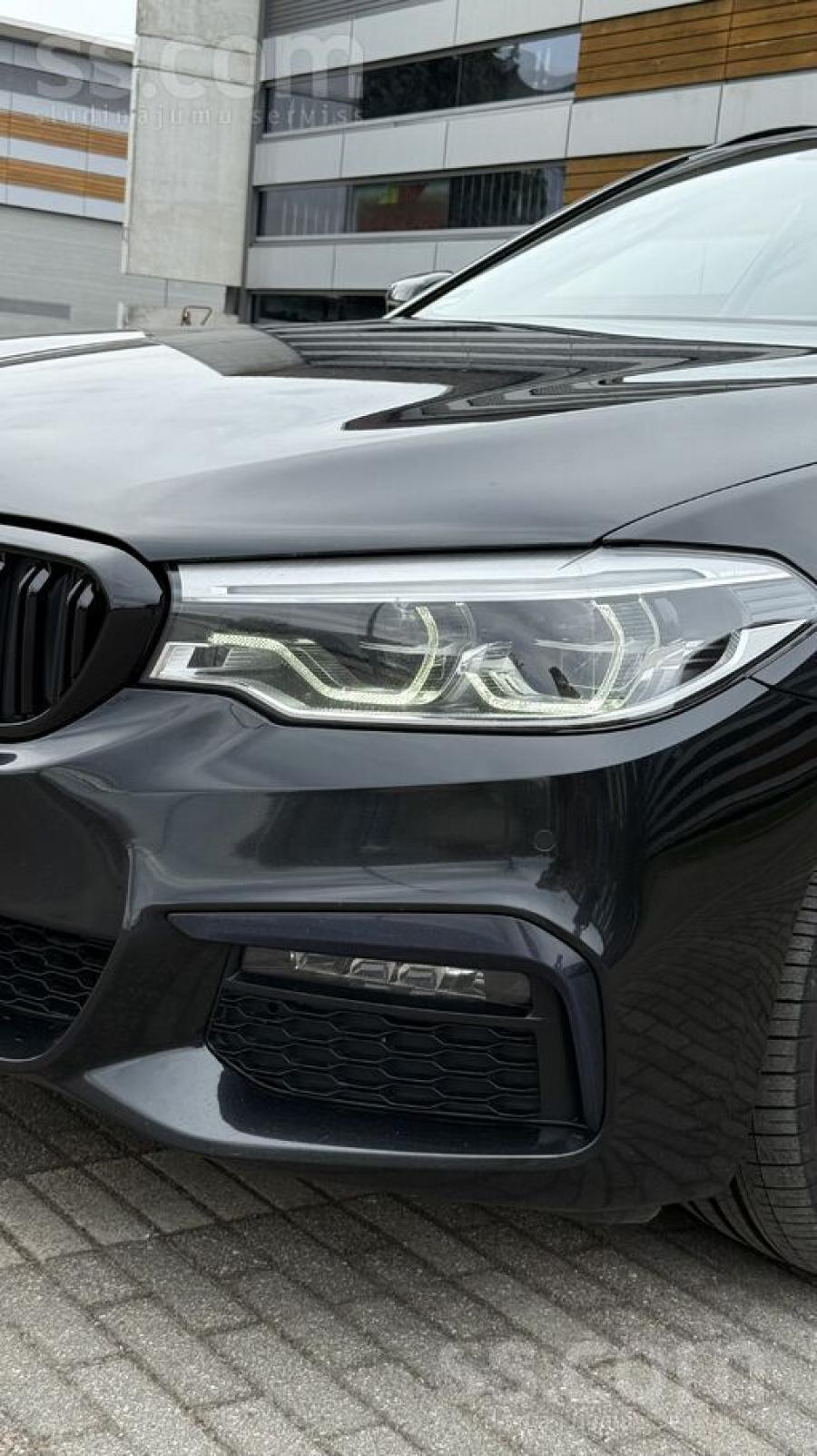 Melns BMW 530 2019 Rīga, ar dzinēja tilpumu 3.00 L un nobraukumu 177 tūkst. km par 28800 €, foto 19 vietnē AUTOMOTO.COM.LV