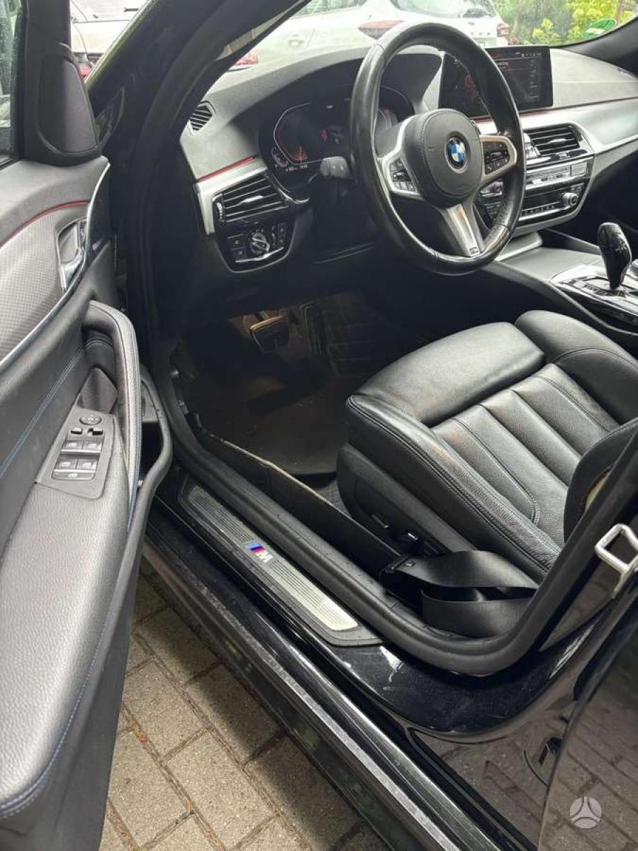 Melns BMW 530 2019 Kauņa, ar dzinēja tilpumu 2.00 L un nobraukumu 146 tūkst. km par 14700 €, foto 17 vietnē AUTOMOTO.COM.LV