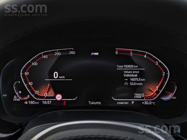 Черный БМВ 530 2019 в Тукумс, объемом двигателя 3.00 л и пробегом 164 тыс. км за 23990 €, фото 9 на AUTOMOTO.COM.LV